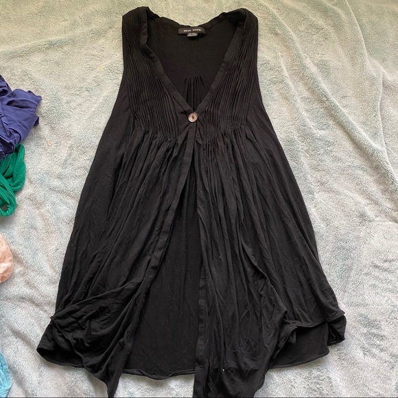 Olive Olivia | Tops | Olive Olivia Open Front Black Long Flowy Top ...